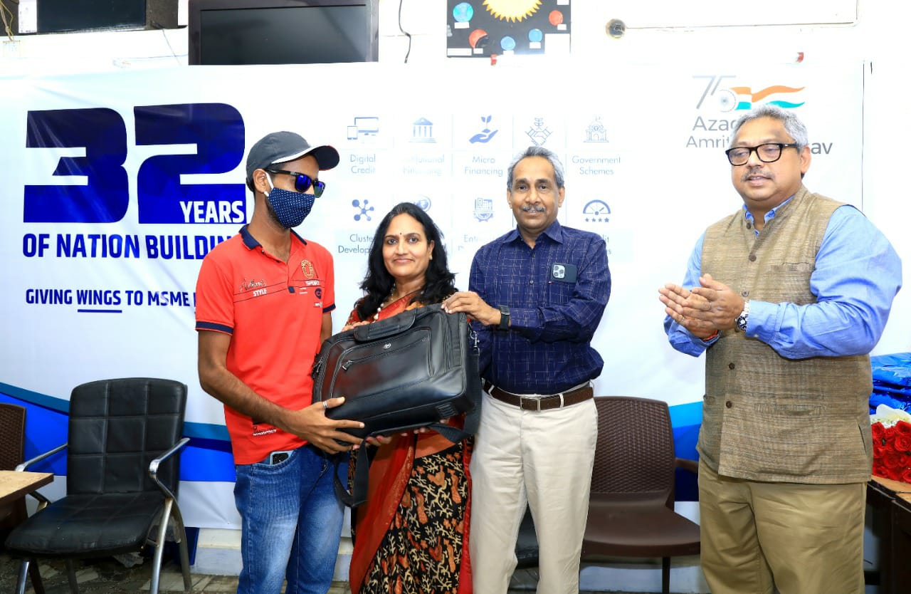 SIDBI Regional Office, Lucknow Celebrates Its 32nd Foundation Day ...