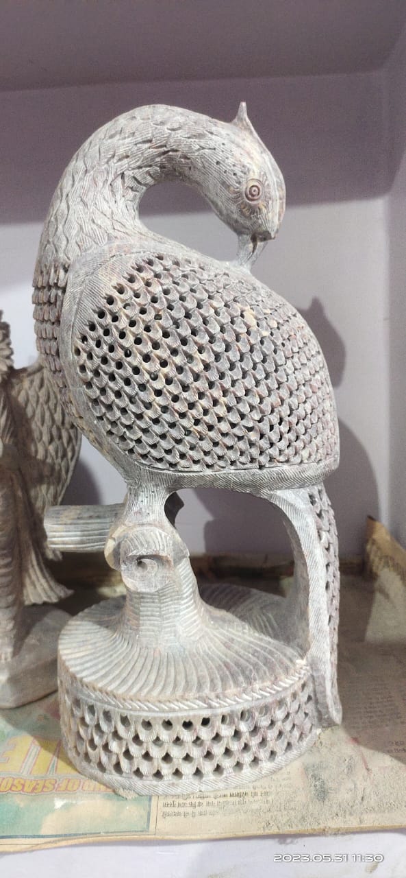 UP Government Brings Alive Vanishing Centuries Old Art, Varanasi Soft ...