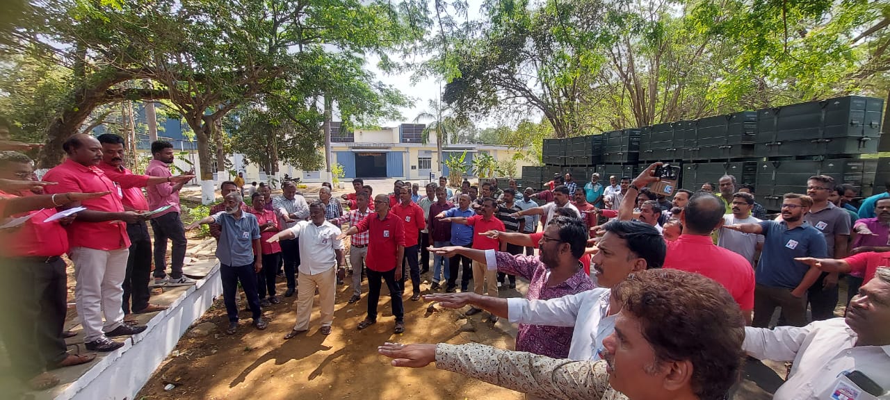 Defence Civilian Employees Of 41 Ordnance Factories Celebrate 223rd ...
